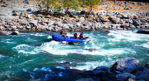 River Rafting in Manali | Price, Time & Booking