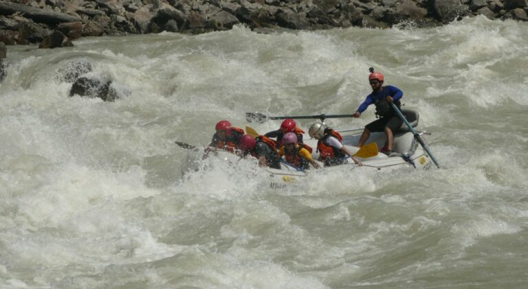 River Rafting Course In Rishikesh | Rafting Training | AdventuRush